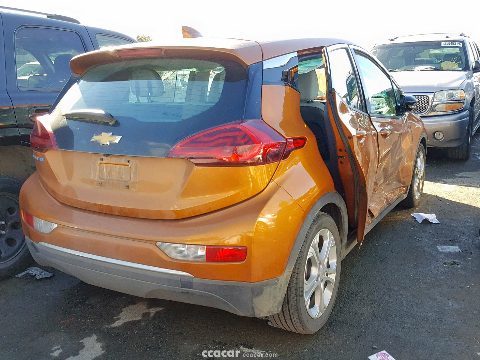 2017 Chevrolet Bolt EV LT | Salvage & Damaged Cars for Sale