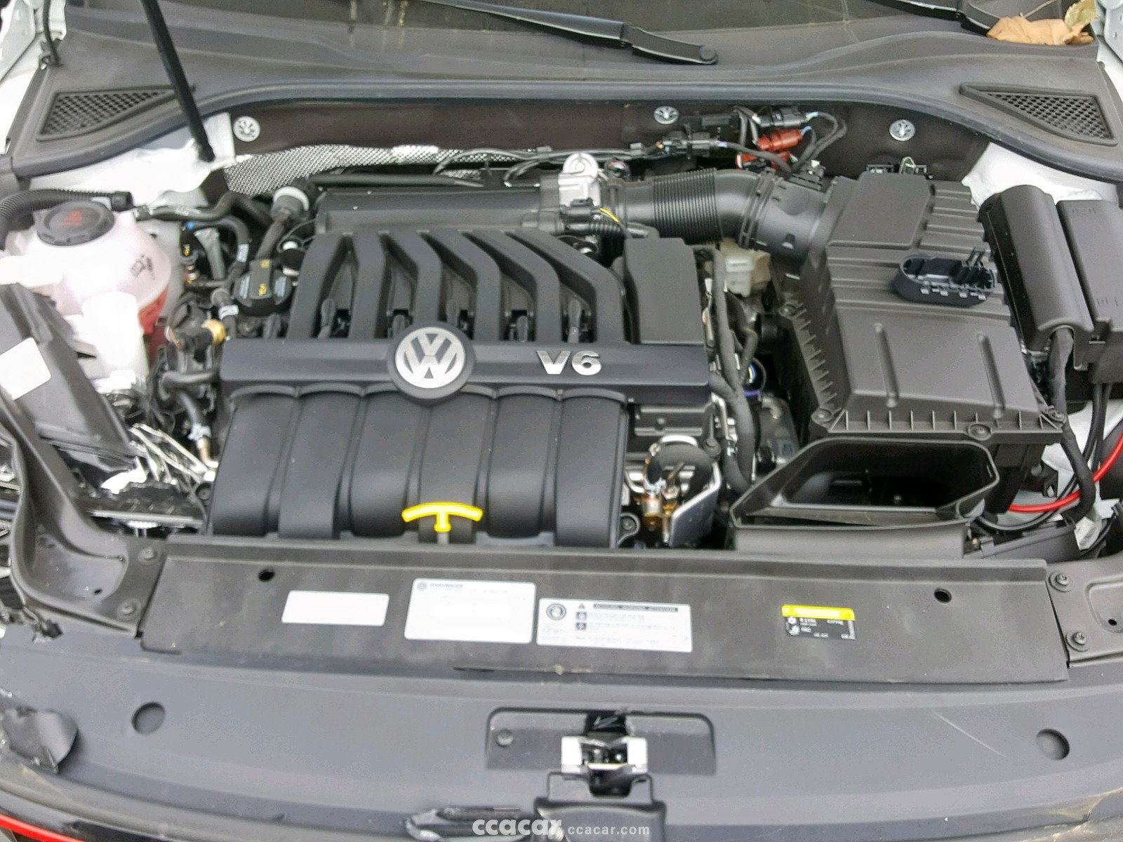 2018 Volkswagen Passat V6 GT | Salvage & Damaged Cars for Sale