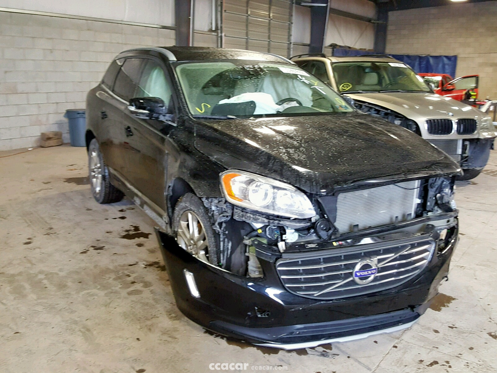 2016 Volvo XC60 T5 Premier | Salvage & Damaged Cars for Sale