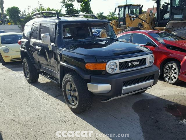 2007 TOYOTA FJ CRUISER | Salvage & Damaged Cars for Sale