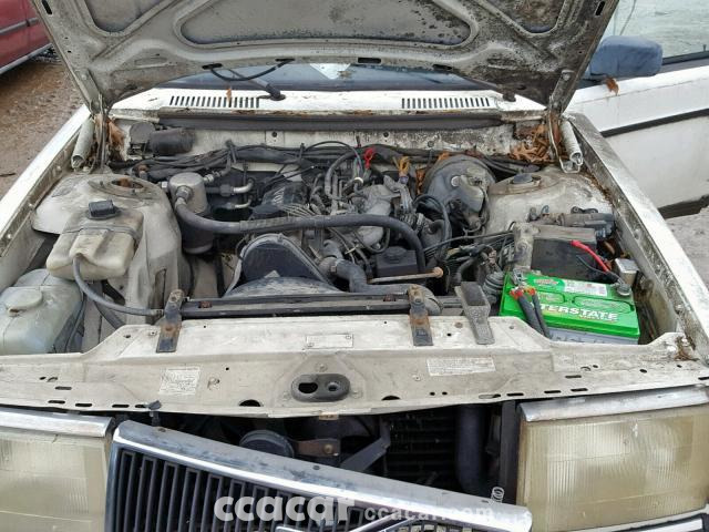 1992 VOLVO 240 USED | Salvage & Damaged Cars for Sale
