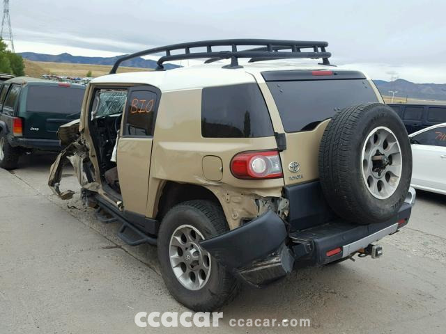 2012 TOYOTA FJ CRUISER SALVAGE | Salvage & Damaged Cars for Sale